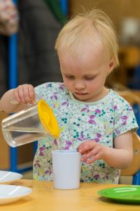 Using EYFS activities for personal social and emotional development ...